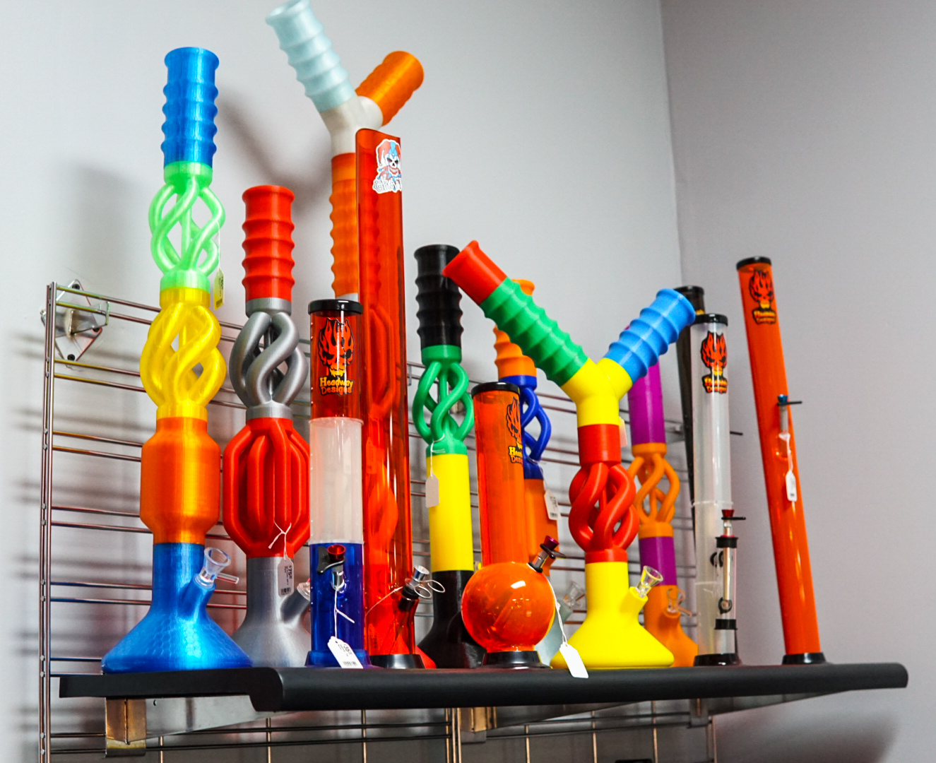 Acrylic & Plastic Pipes & Bongs Near Aliquippa, Butler, Sharon ...